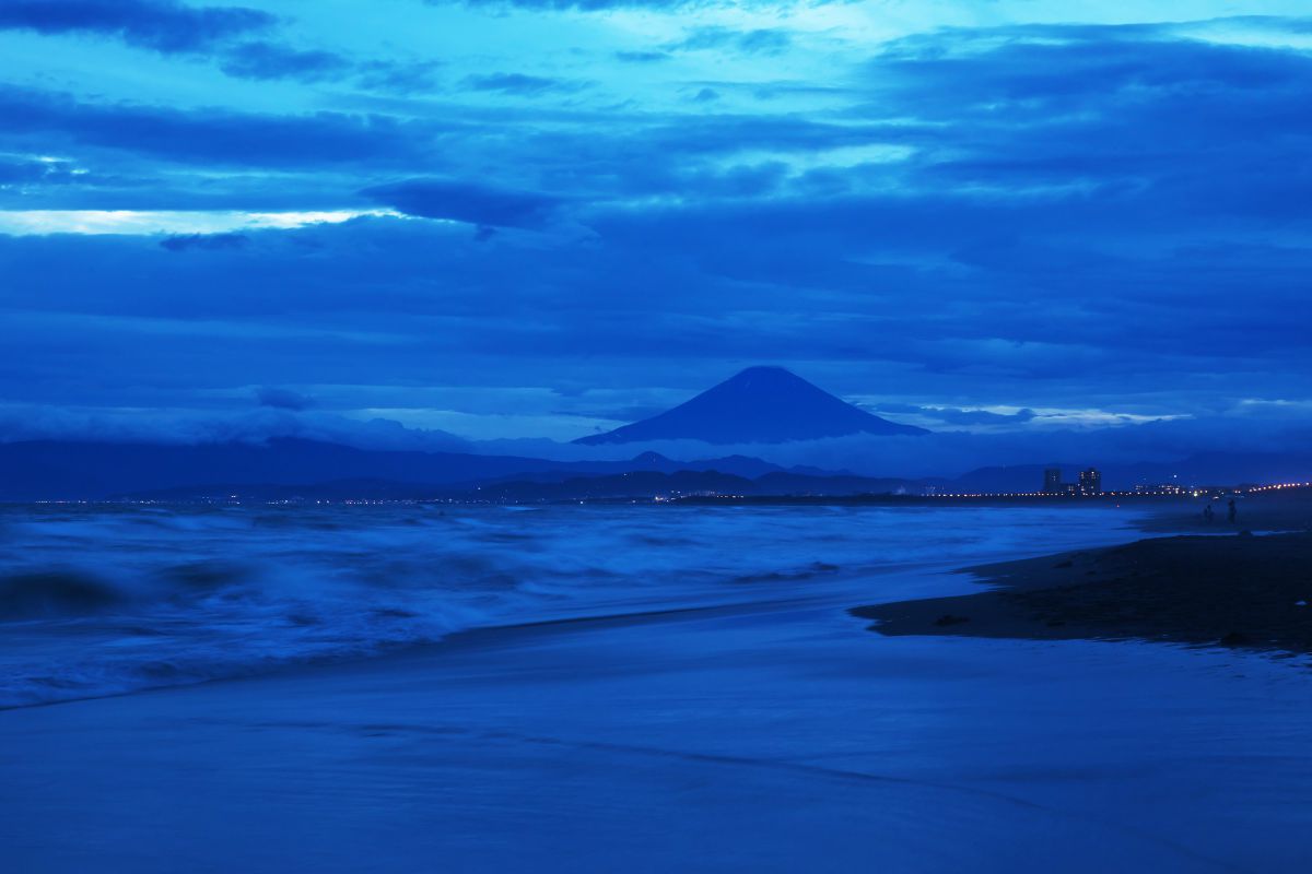 鵠沼海岸夕景140803 | GANREF