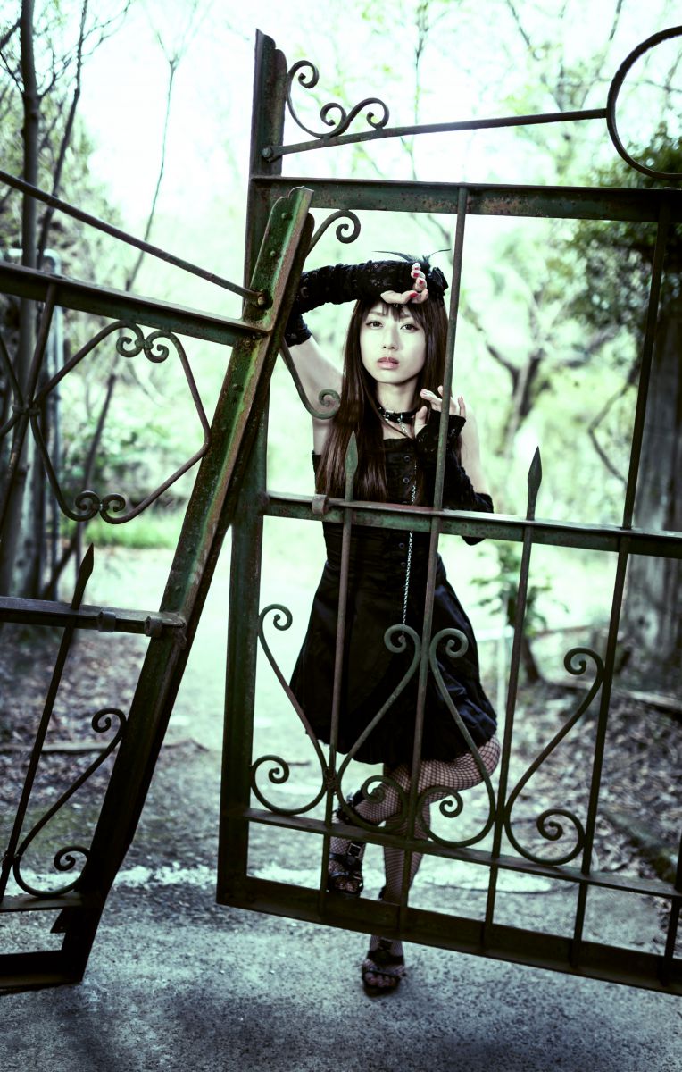 望まれぬ愛を求めて | GANREF