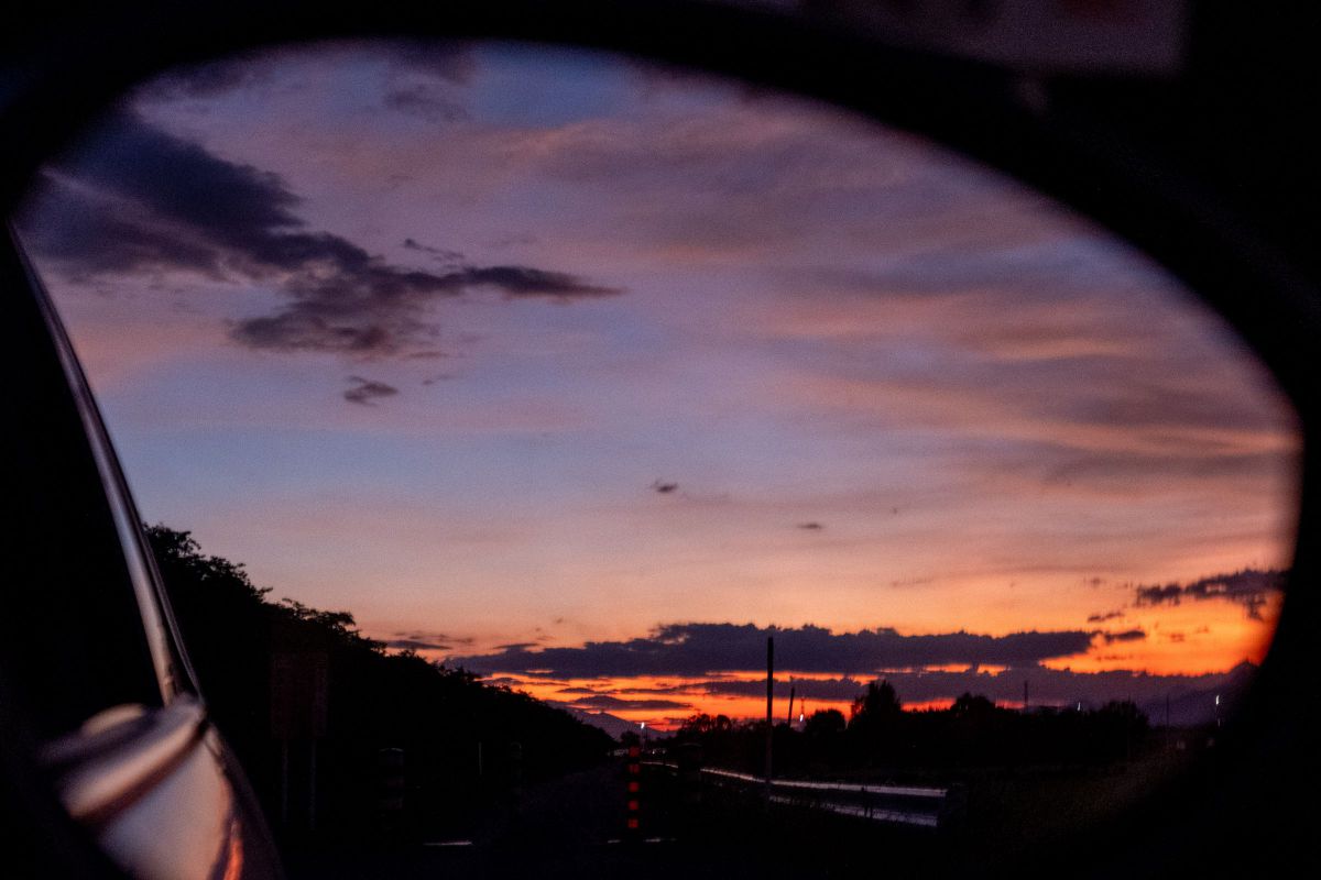 Rear-view mirror 2 | GANREF