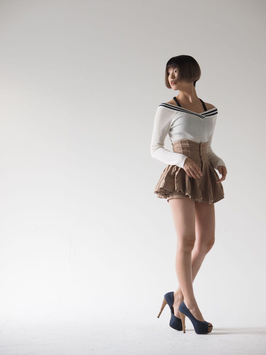 White Room #3 | GANREF