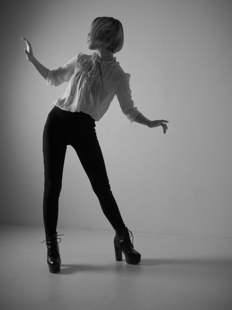 Shadow Dancer #2 | GANREF