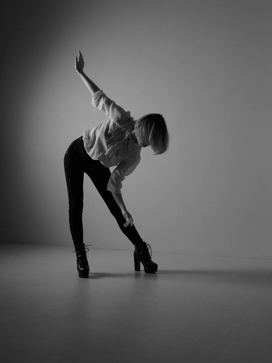 Shadow Dancer #1 | GANREF