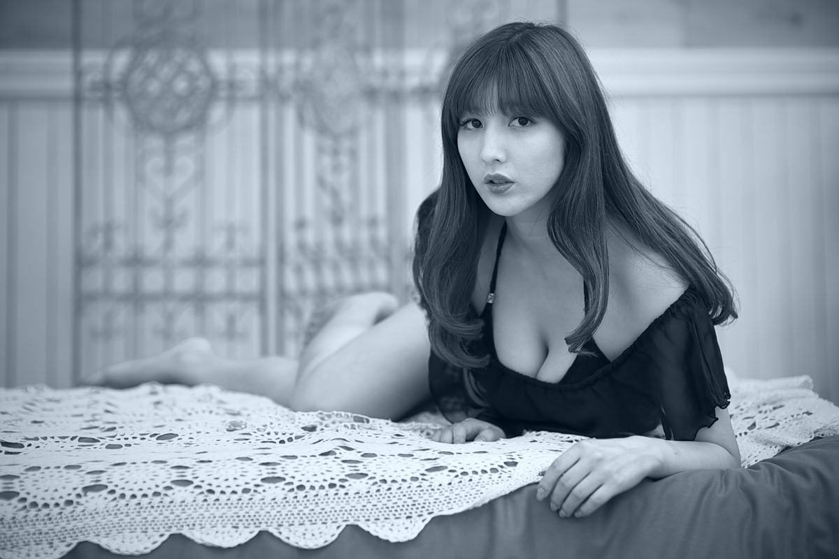 bedroom eyes2.0 | GANREF