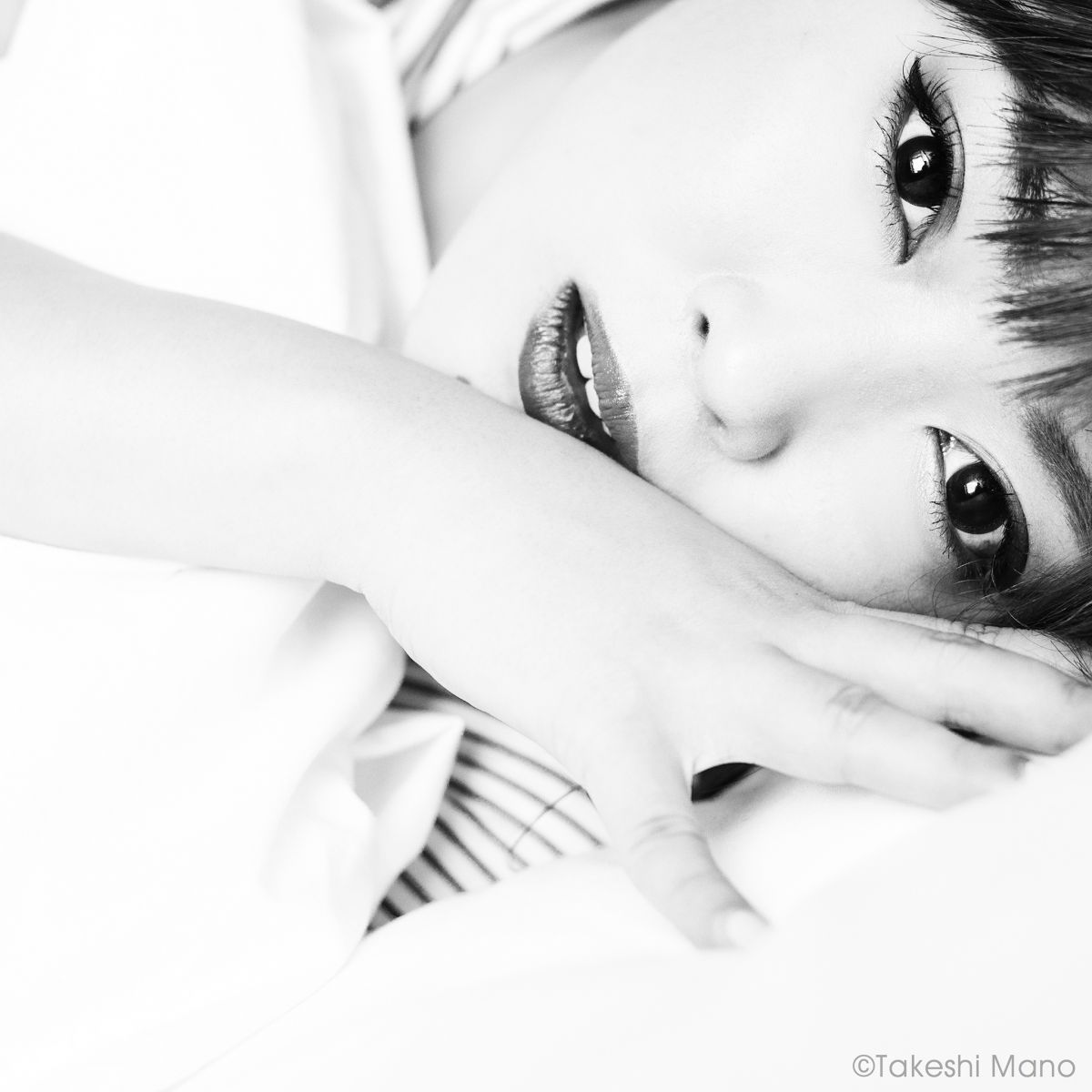 in your eyes | GANREF