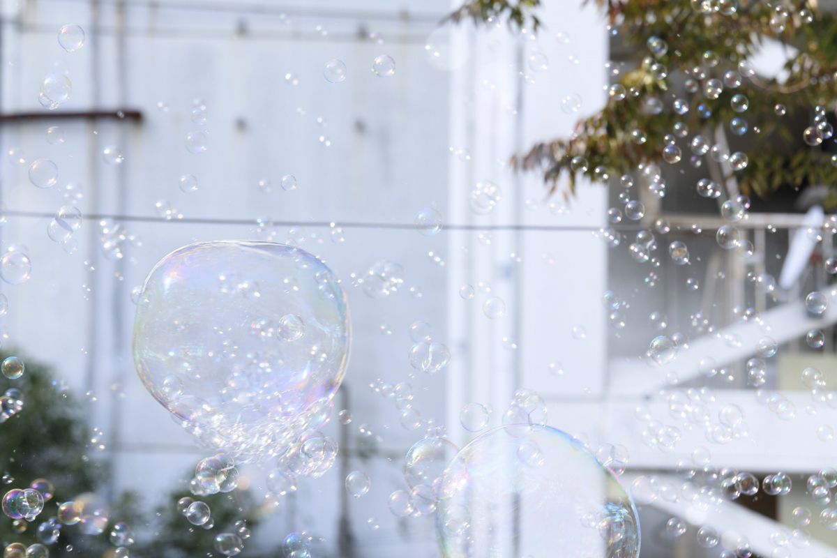 Soap bubble | GANREF