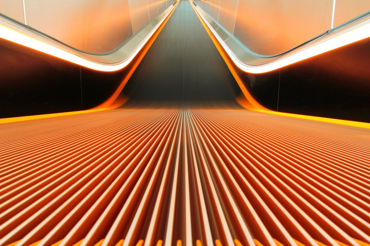 escalator | GANREF