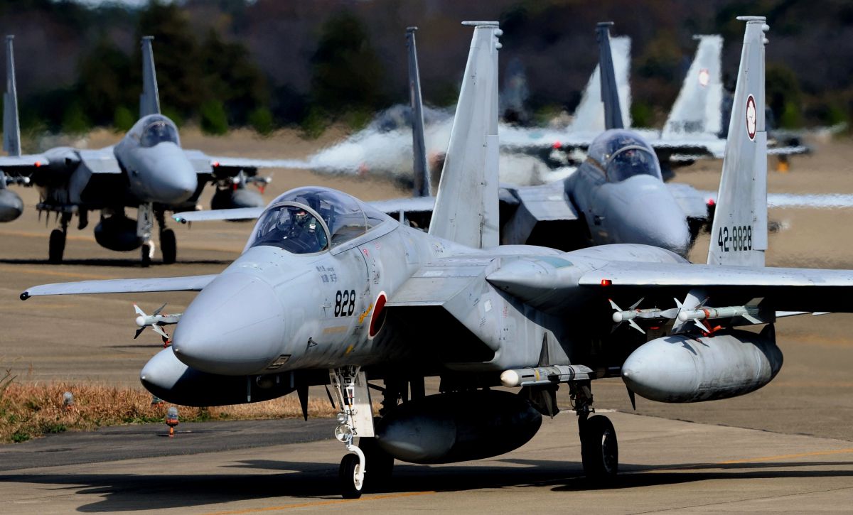 F-15実弾ミサイル8本フル装備！ | GANREF