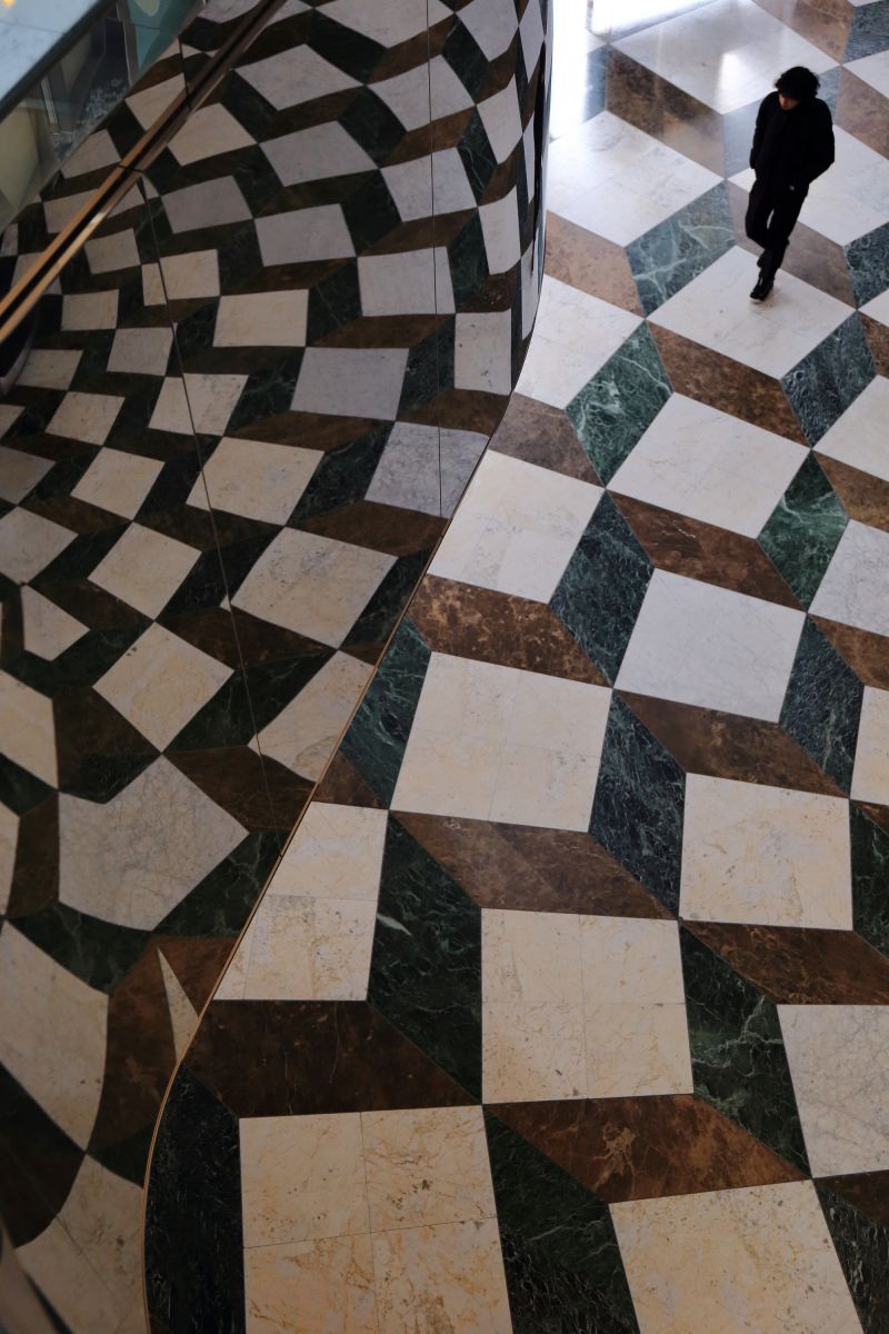 twisted step | GANREF