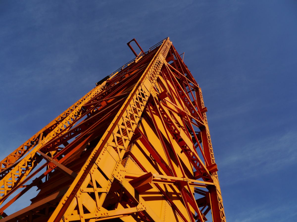 the tower of vermilion | GANREF