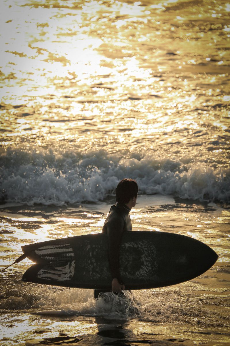 Rising Sun and surfing | GANREF