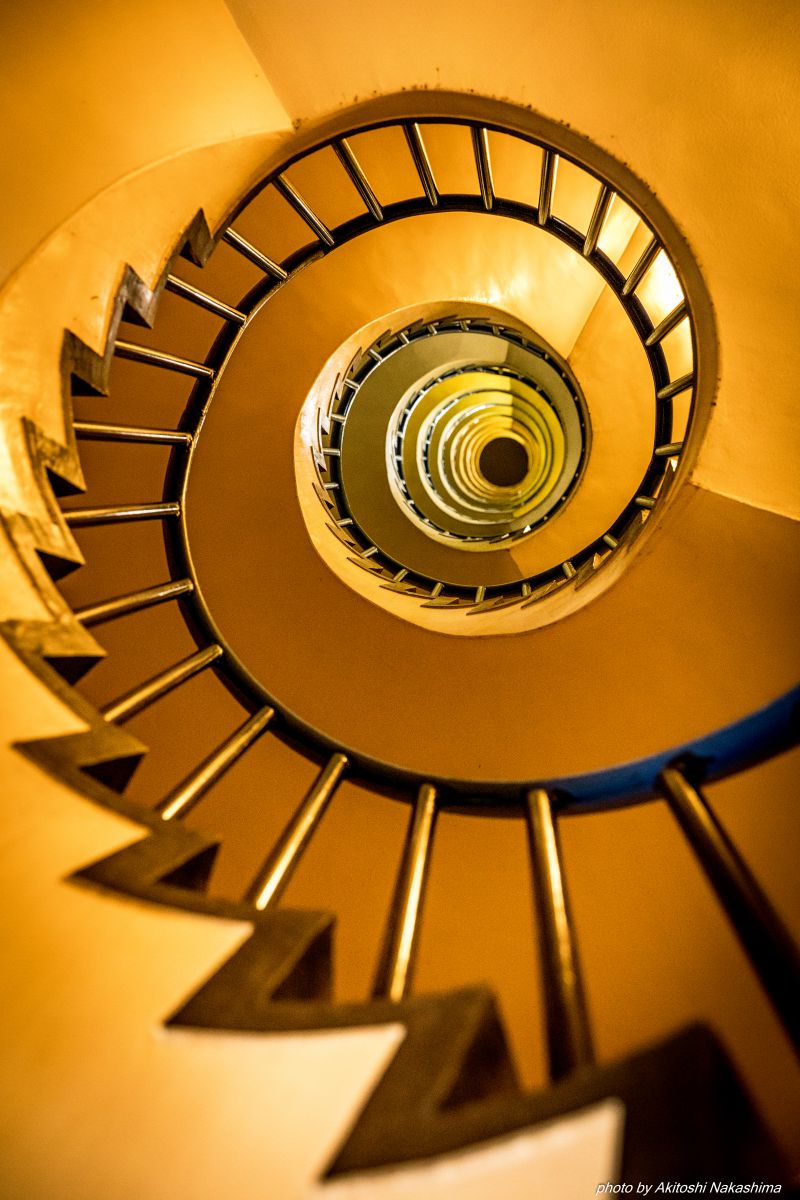 spiral staircase | GANREF