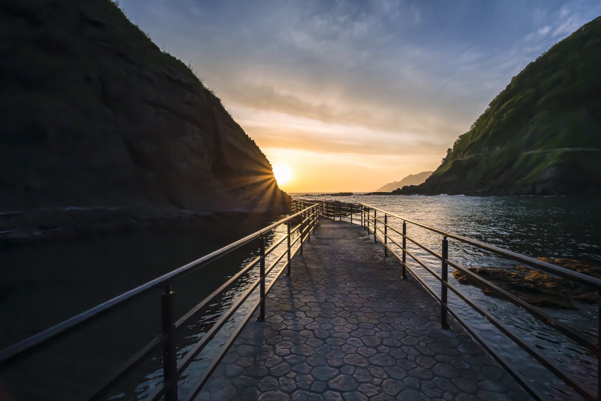 弁天島へのいざない | GANREF