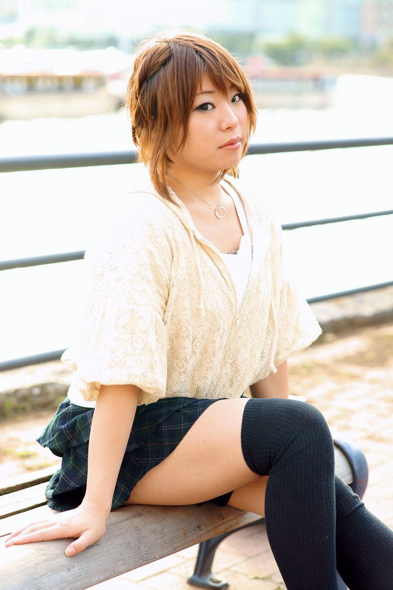 11/09/25 藍花さん_02 | GANREF