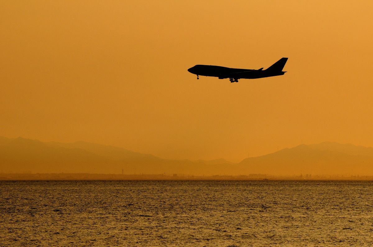 sunset flight | GANREF