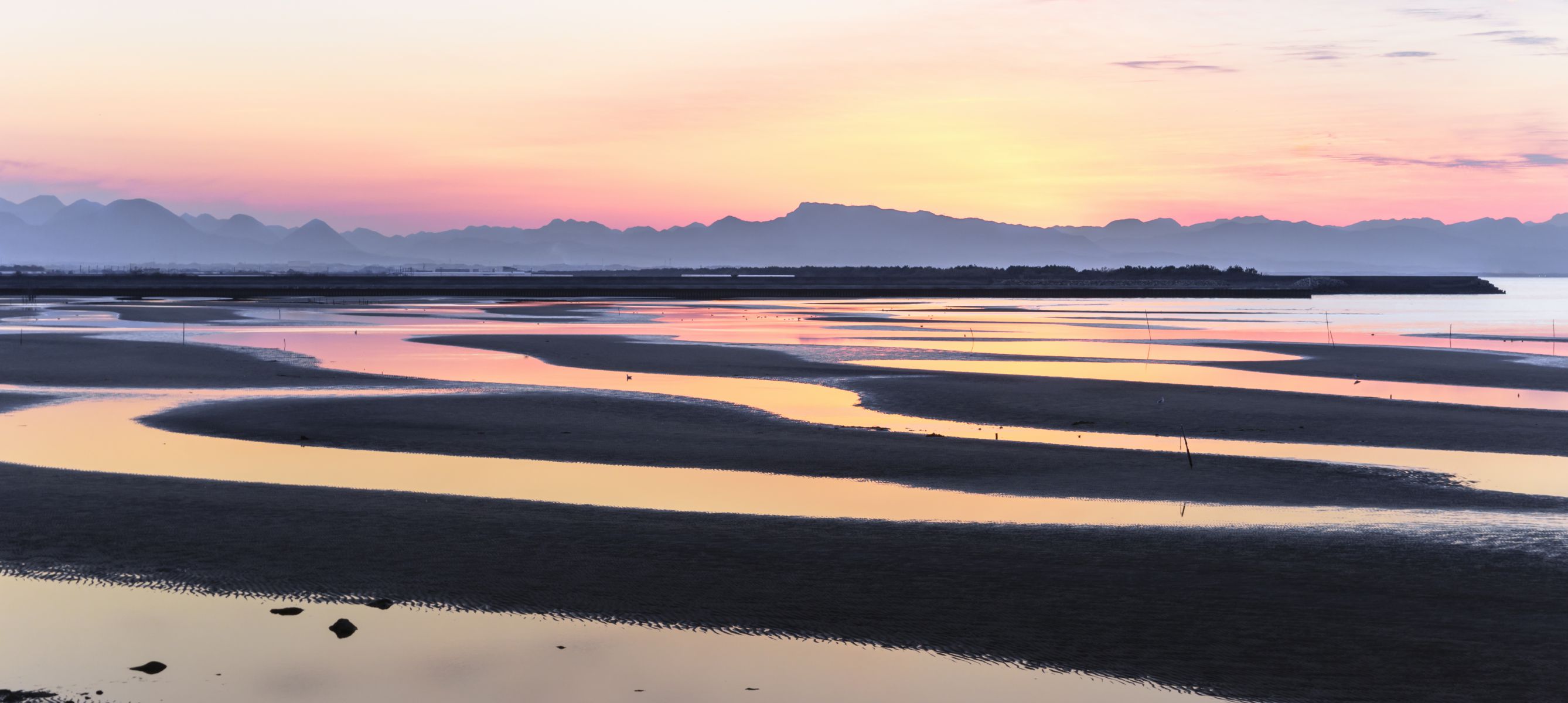 Afterglow Gradation | GANREF