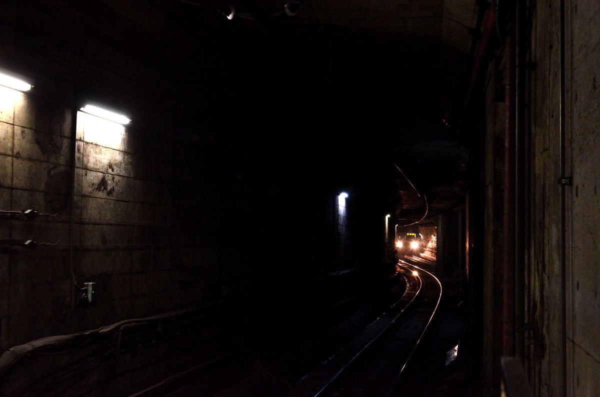 The train is coming | GANREF