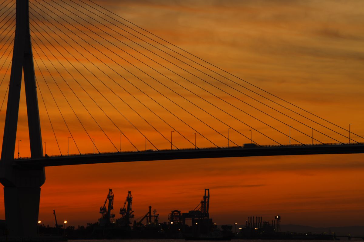 golden-colored | GANREF