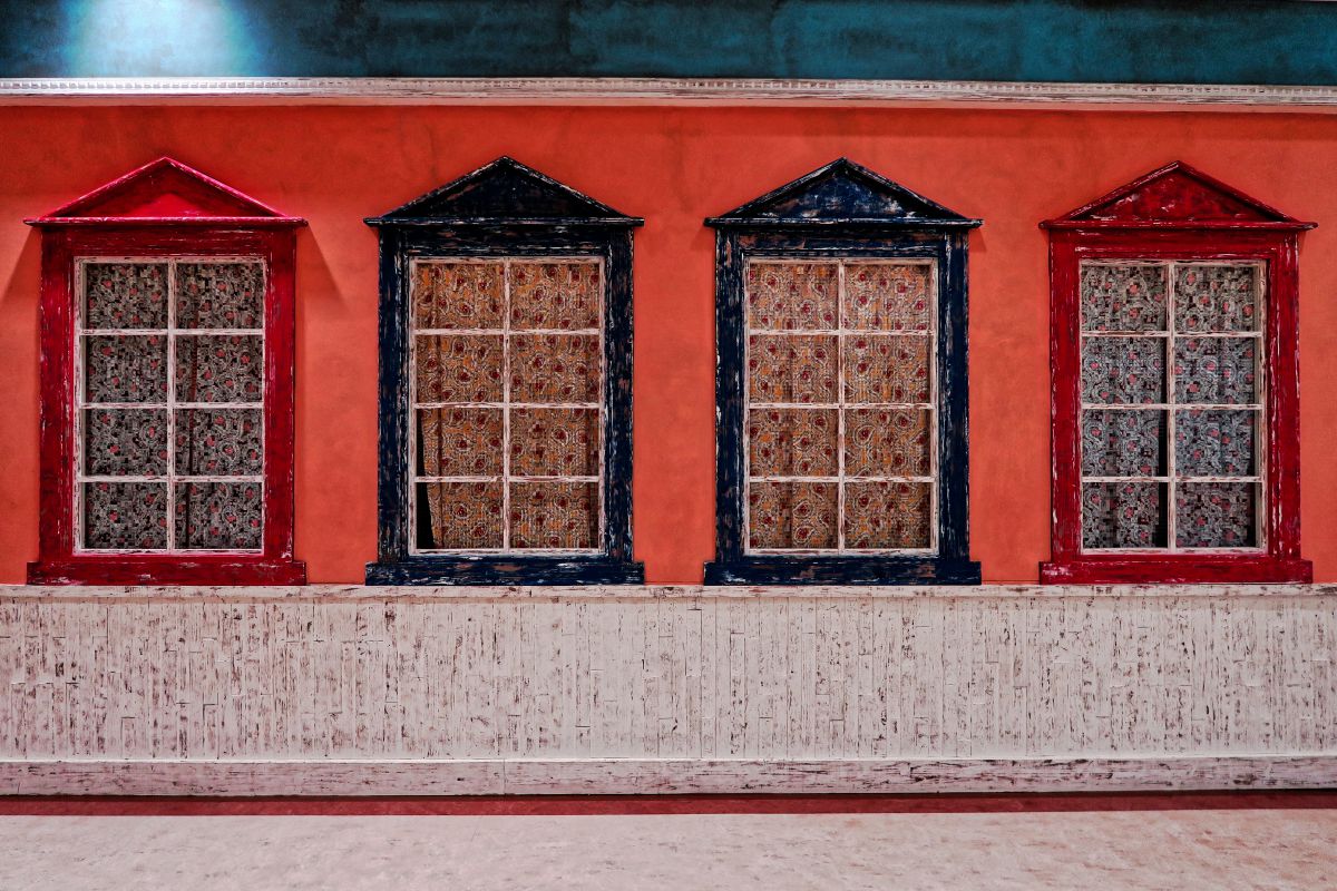 Closed windows | GANREF