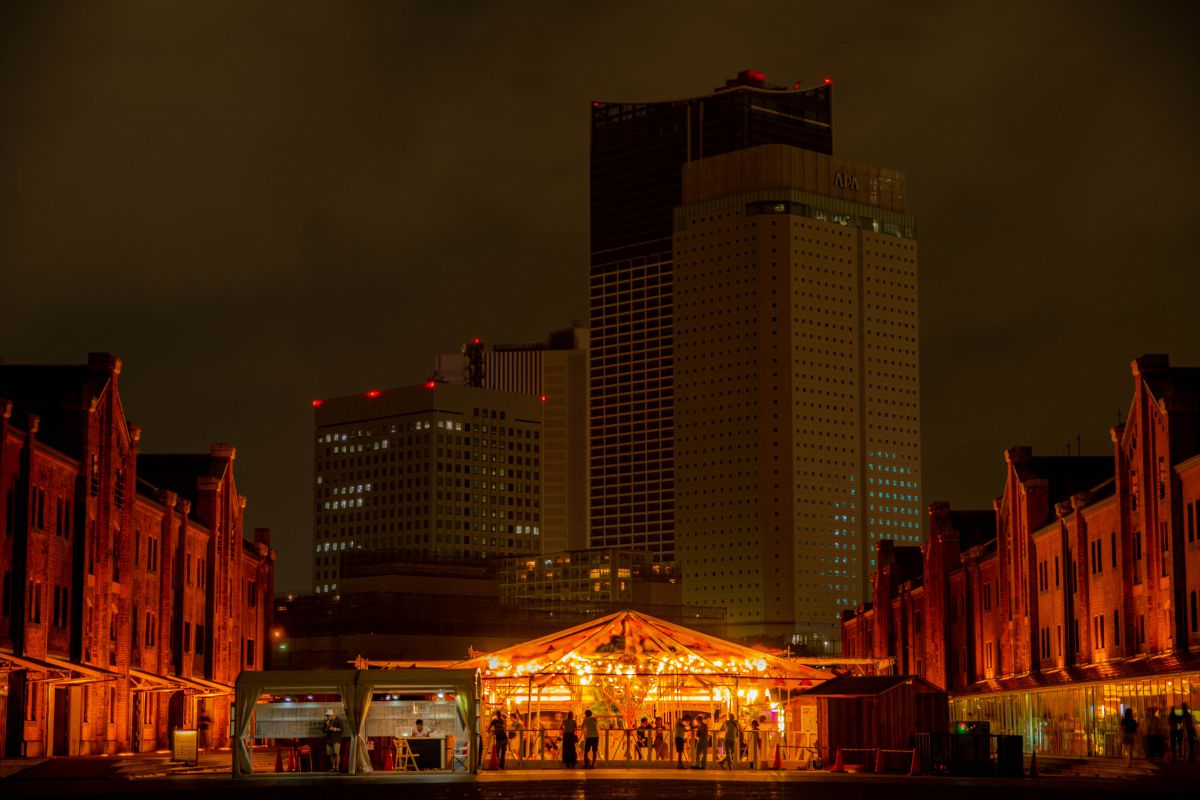 RED BRICK BEACH | GANREF