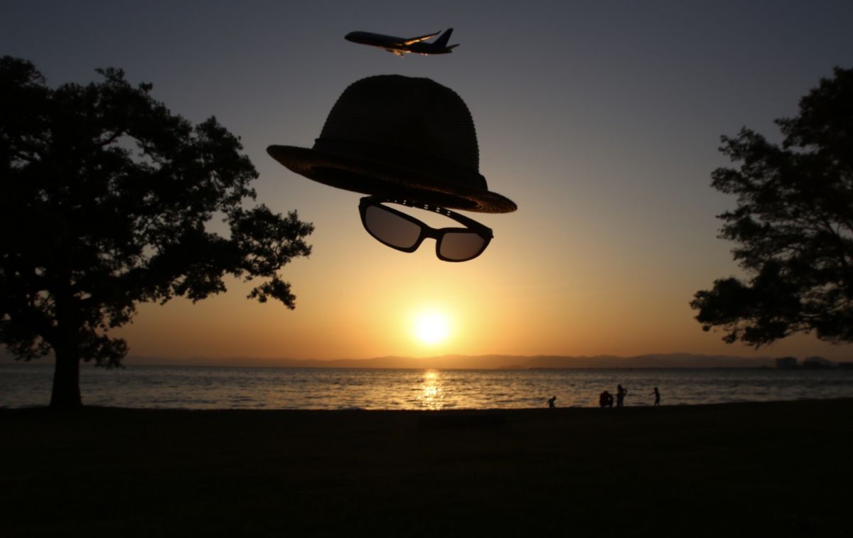 sunset floating | GANREF