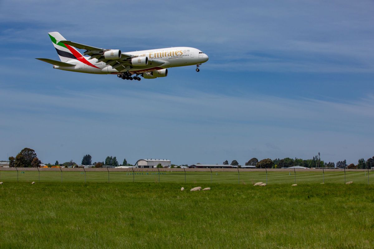 エメェレーツA380 | GANREF