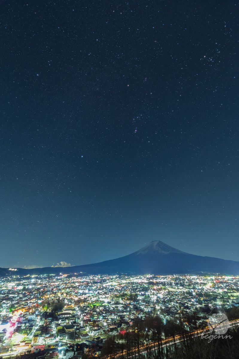 Winter Constellation | GANREF