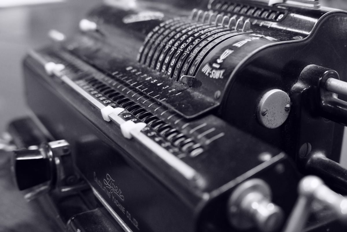 mechanical caluculator | GANREF