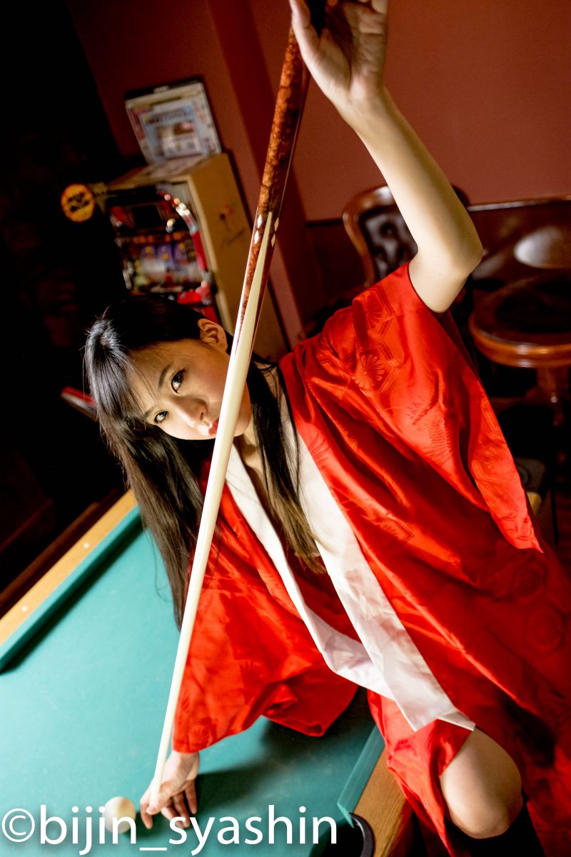 model HACHI | GANREF