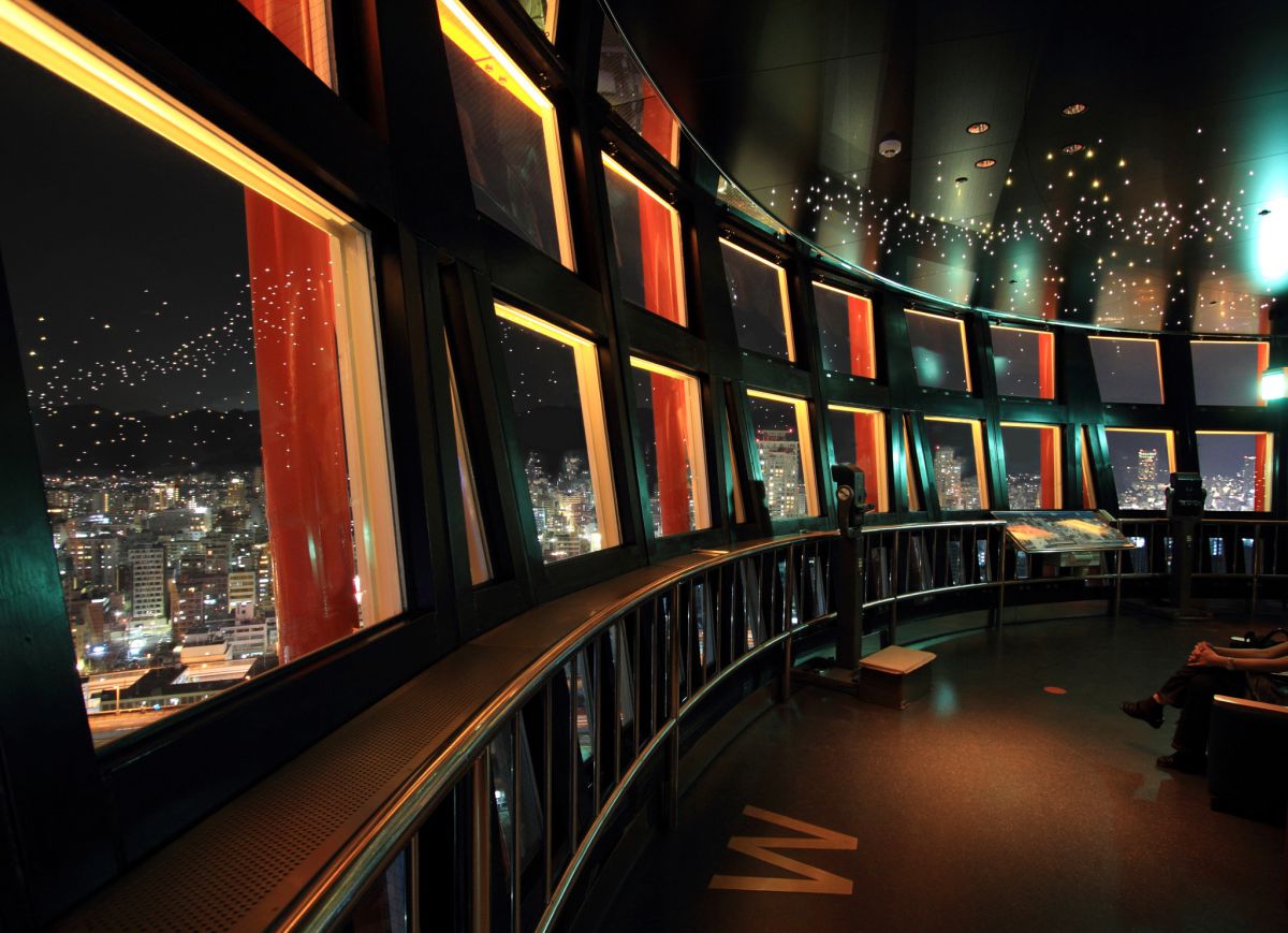 Night of Kobe port tower | GANREF