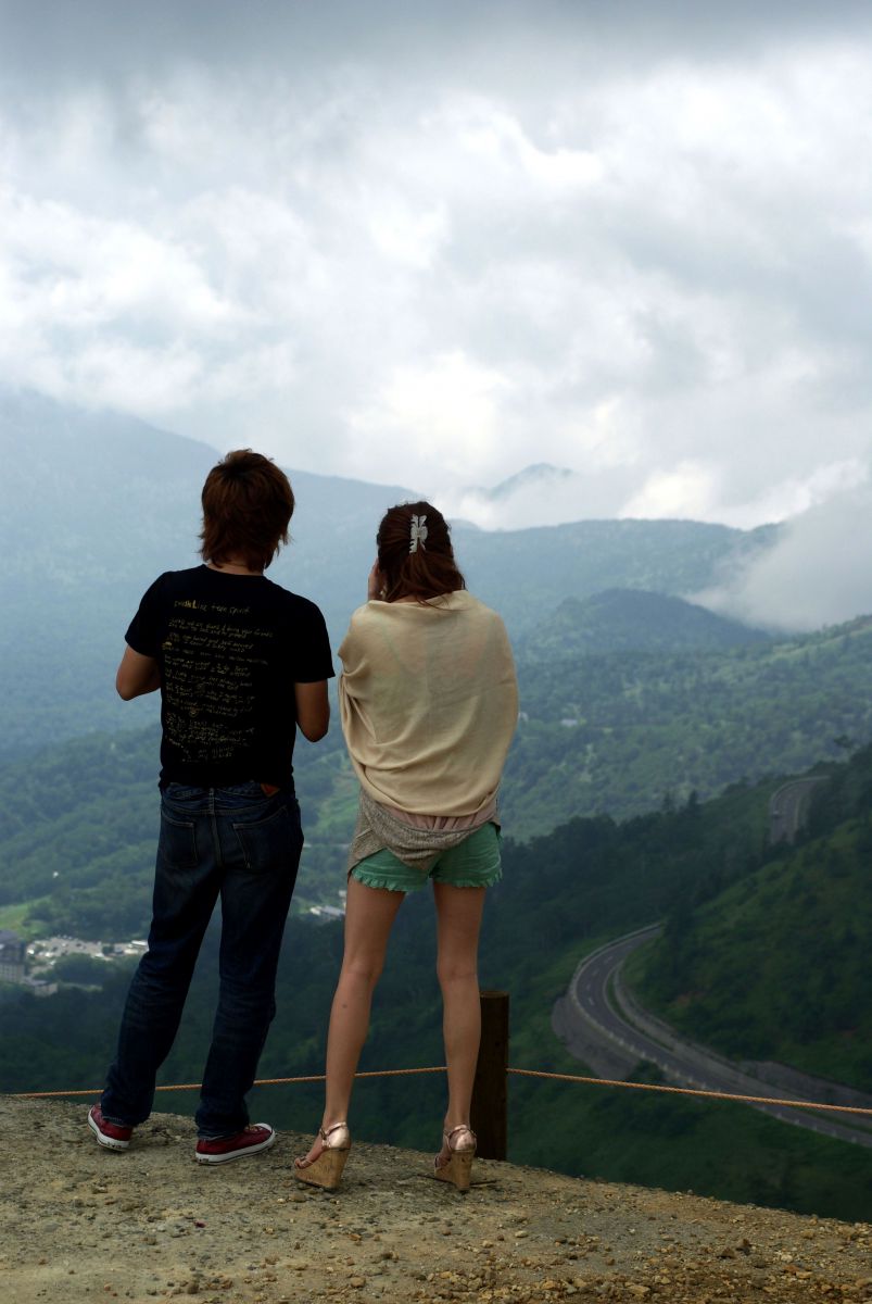 前に出ないでね | GANREF