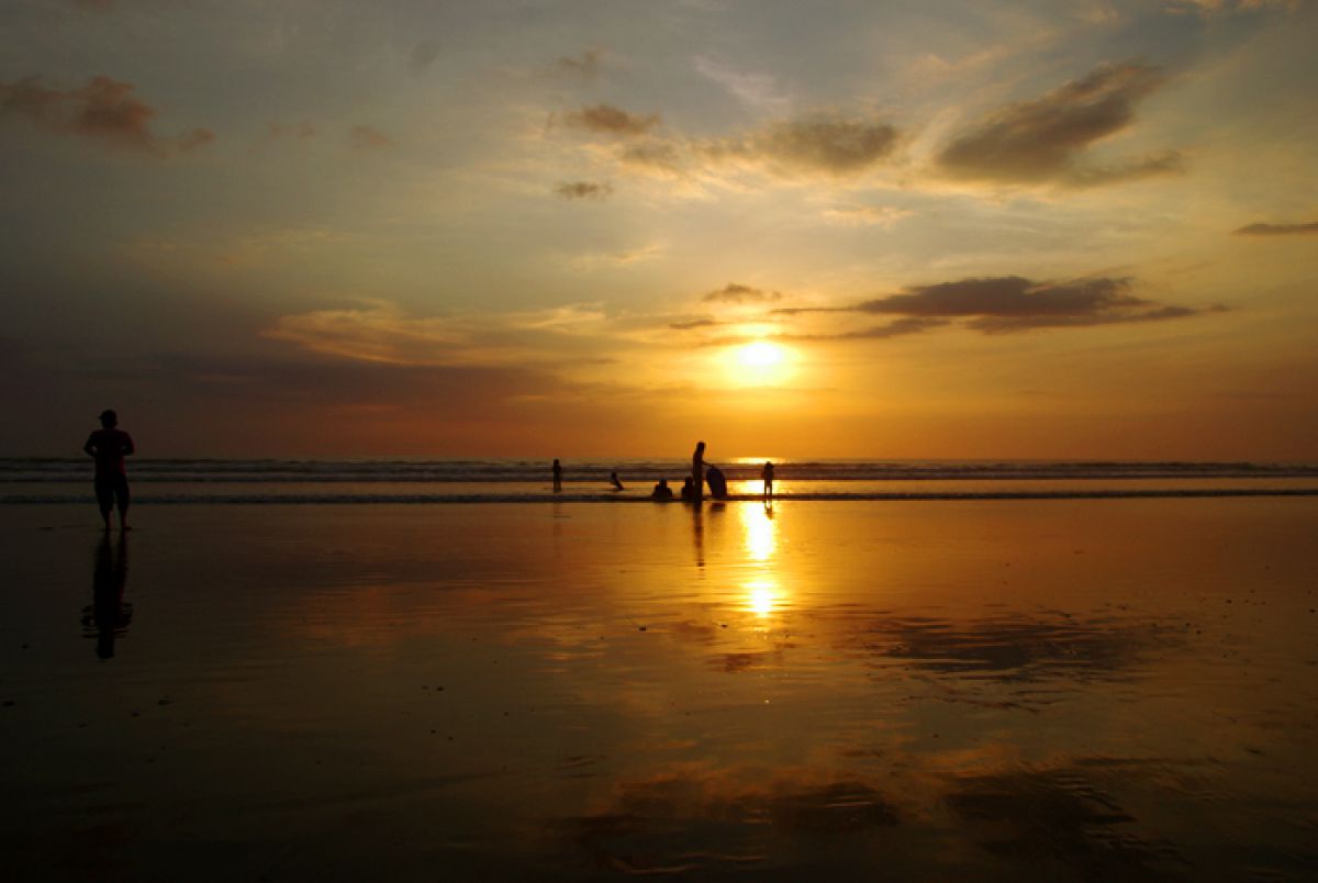 Born To Make You Happy | GANREF