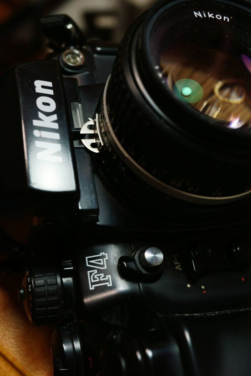 Nikon F4 | GANREF