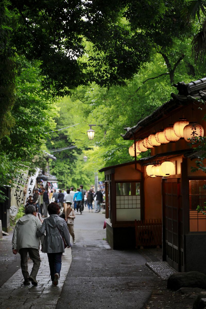 仲睦まじく | GANREF