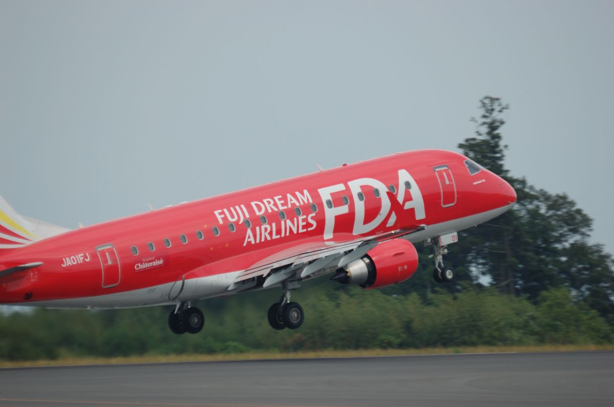 静岡空港＠FDA赤 | GANREF