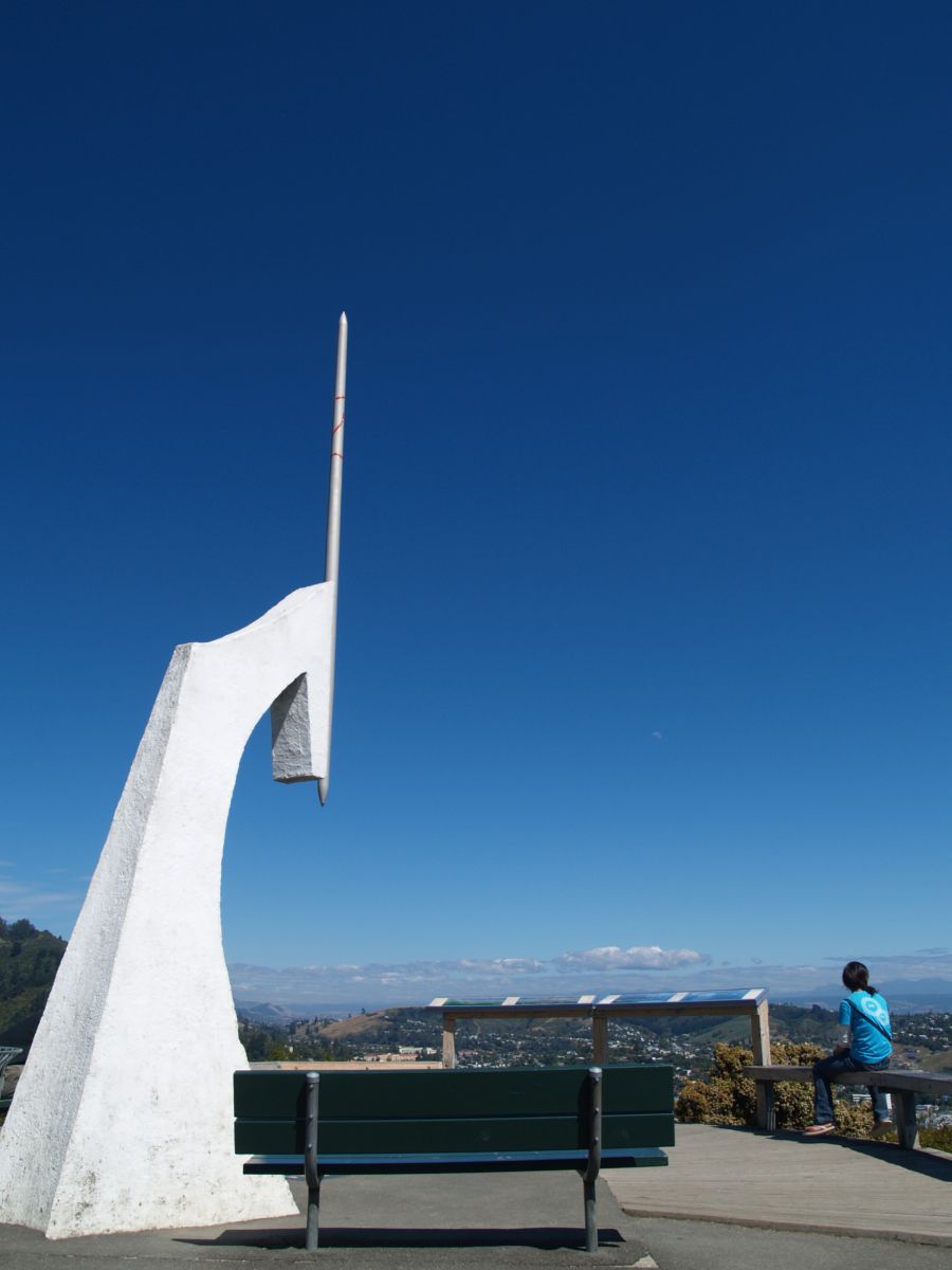 The Blue of truth | GANREF