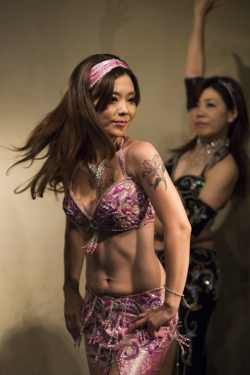 Bellyな夜 | GANREF