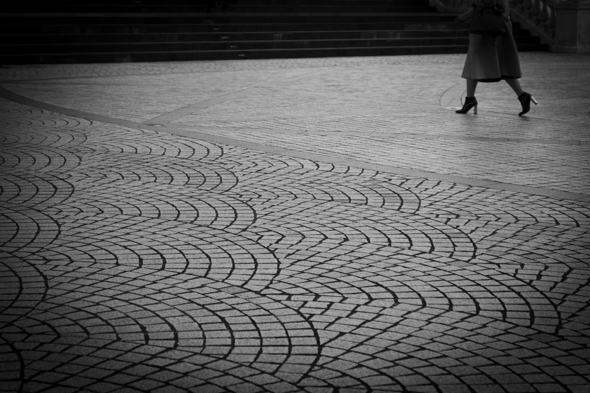 Light steps | GANREF