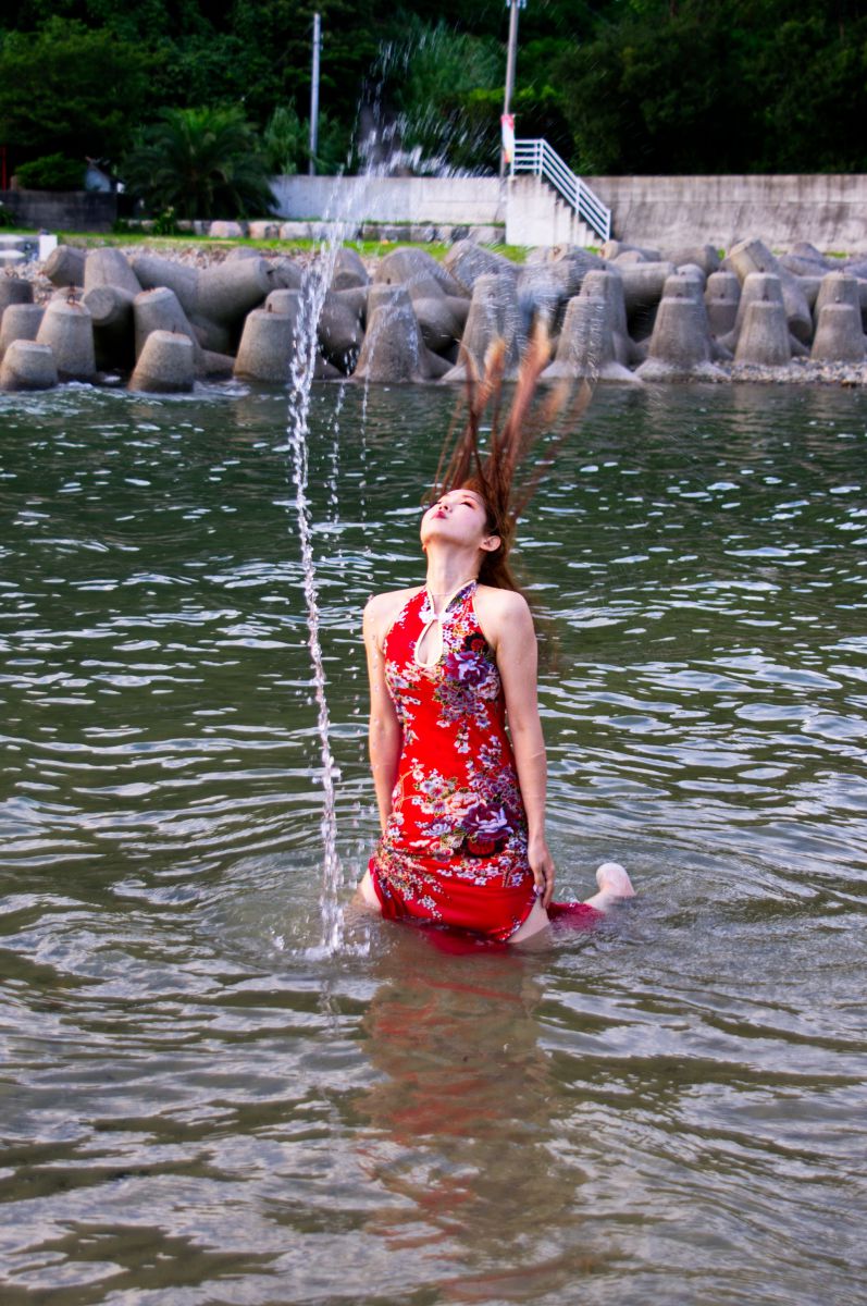 self shower | GANREF