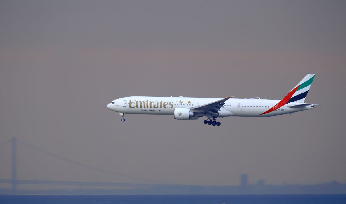 Bランな美白のEMIチャン | GANREF