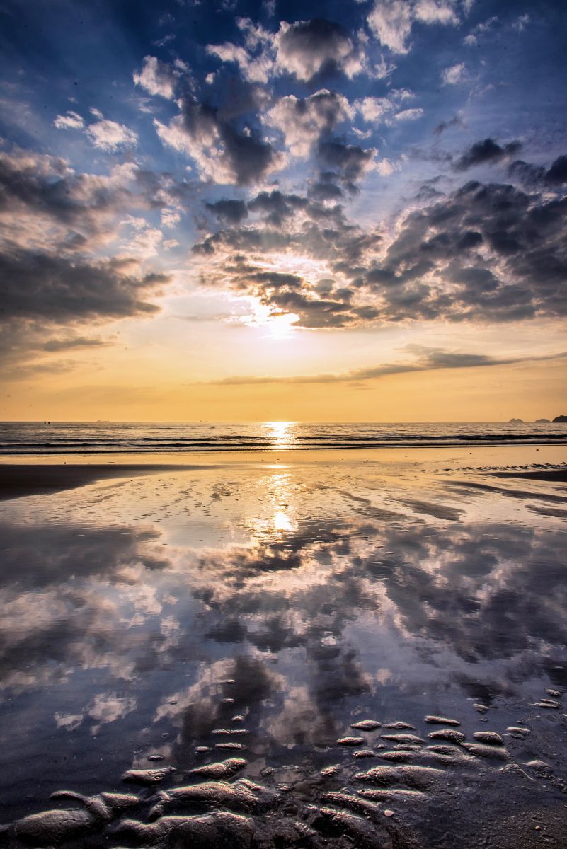 sunset reflection | GANREF