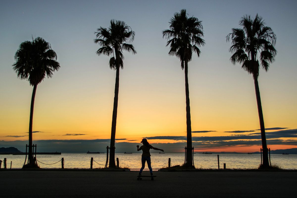 Ride in sunset | GANREF