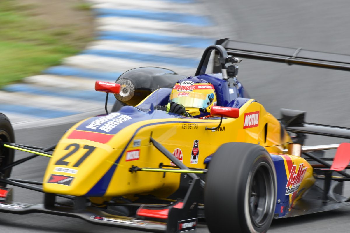 B-MAX RACING TEAM SYUJI | GANREF