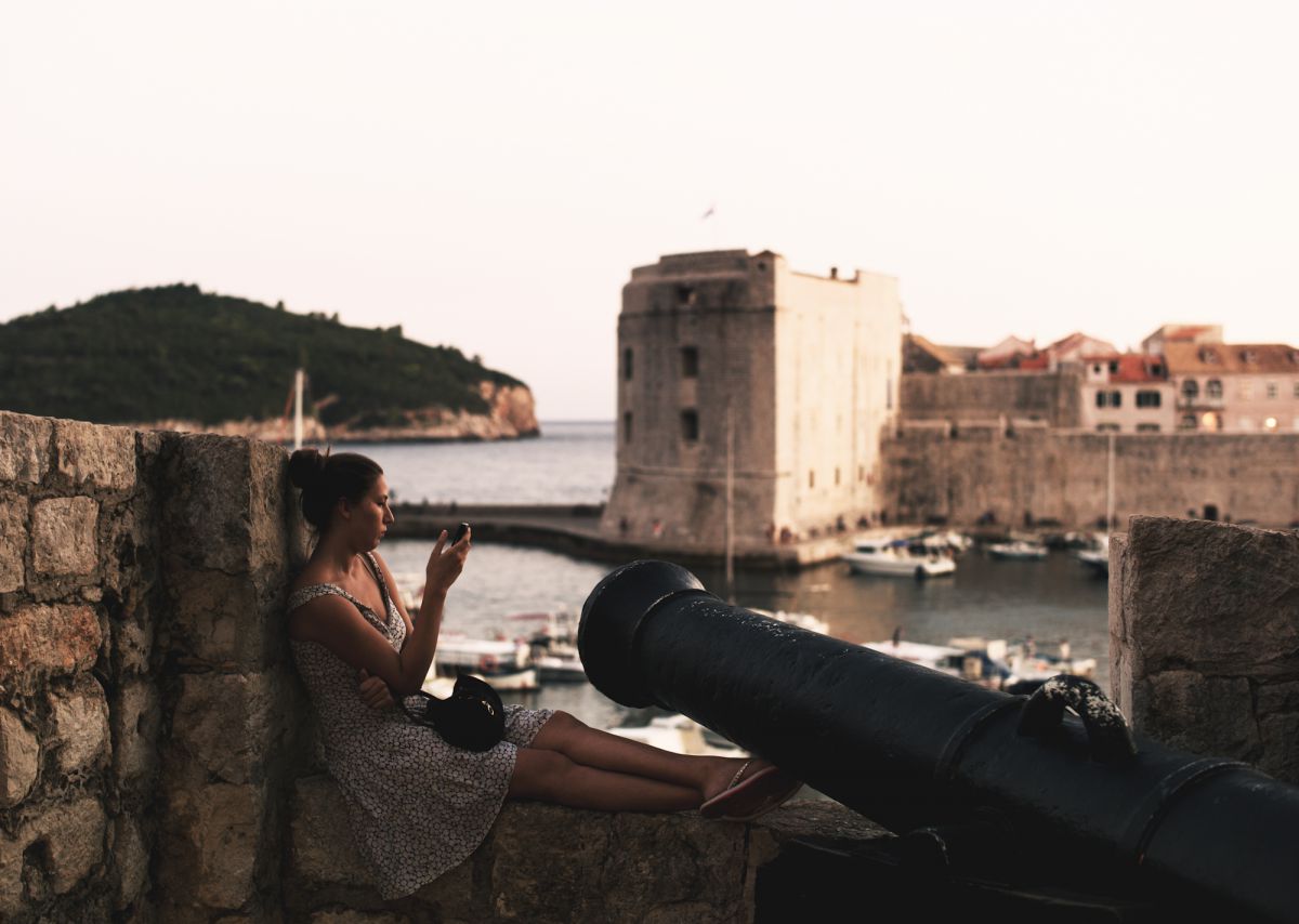 war is over | GANREF