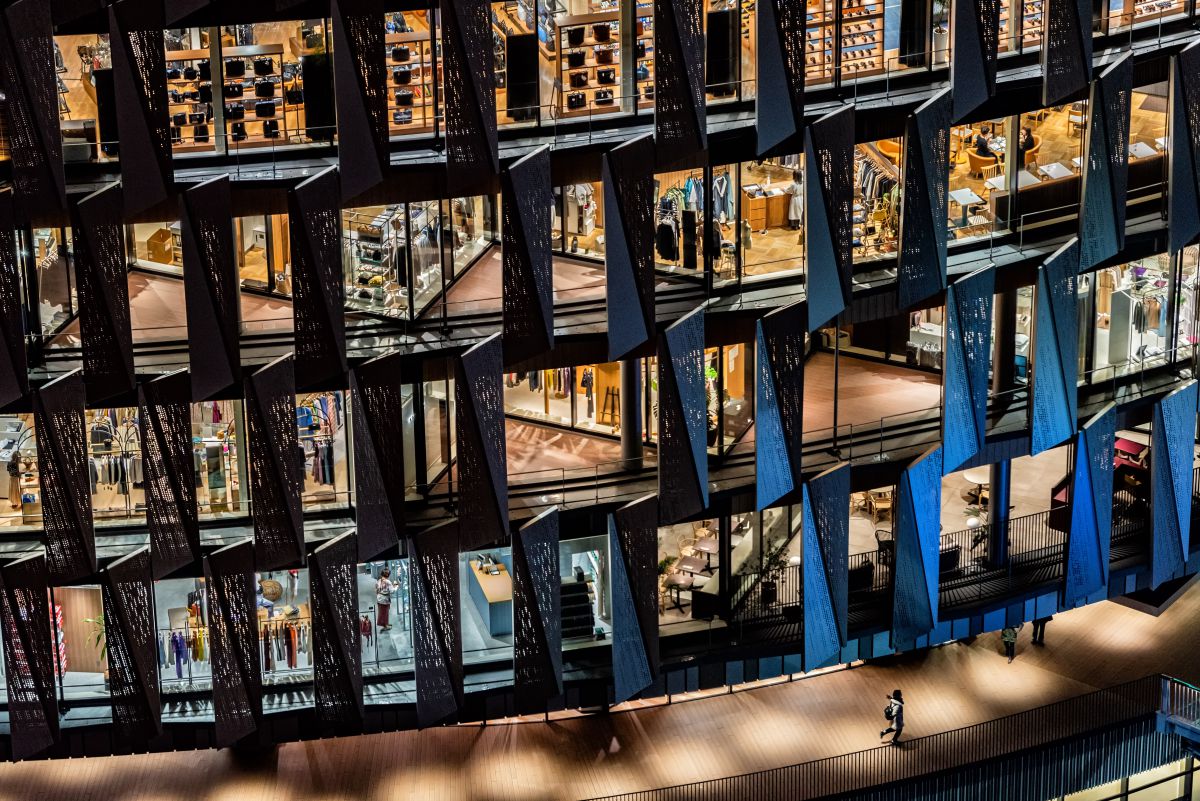 Window Shopping! | GANREF