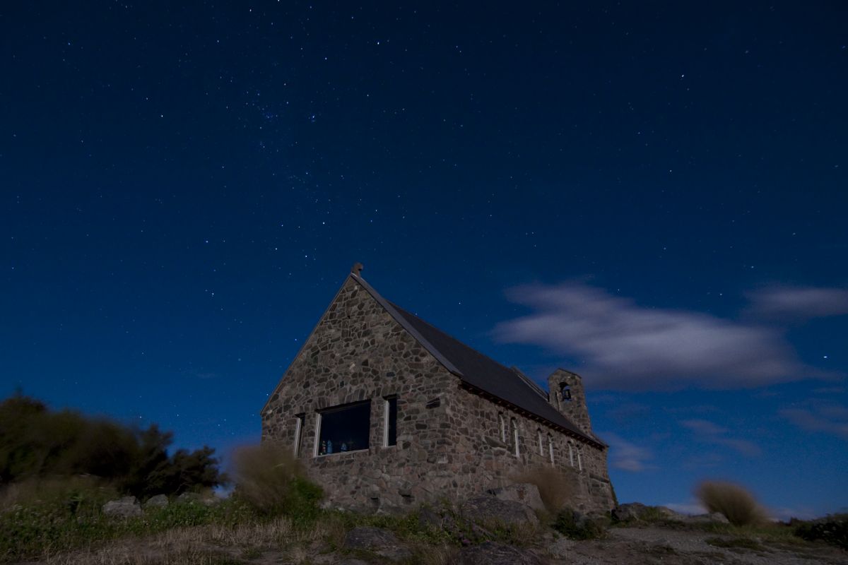Southern Cross watches A Church | GANREF