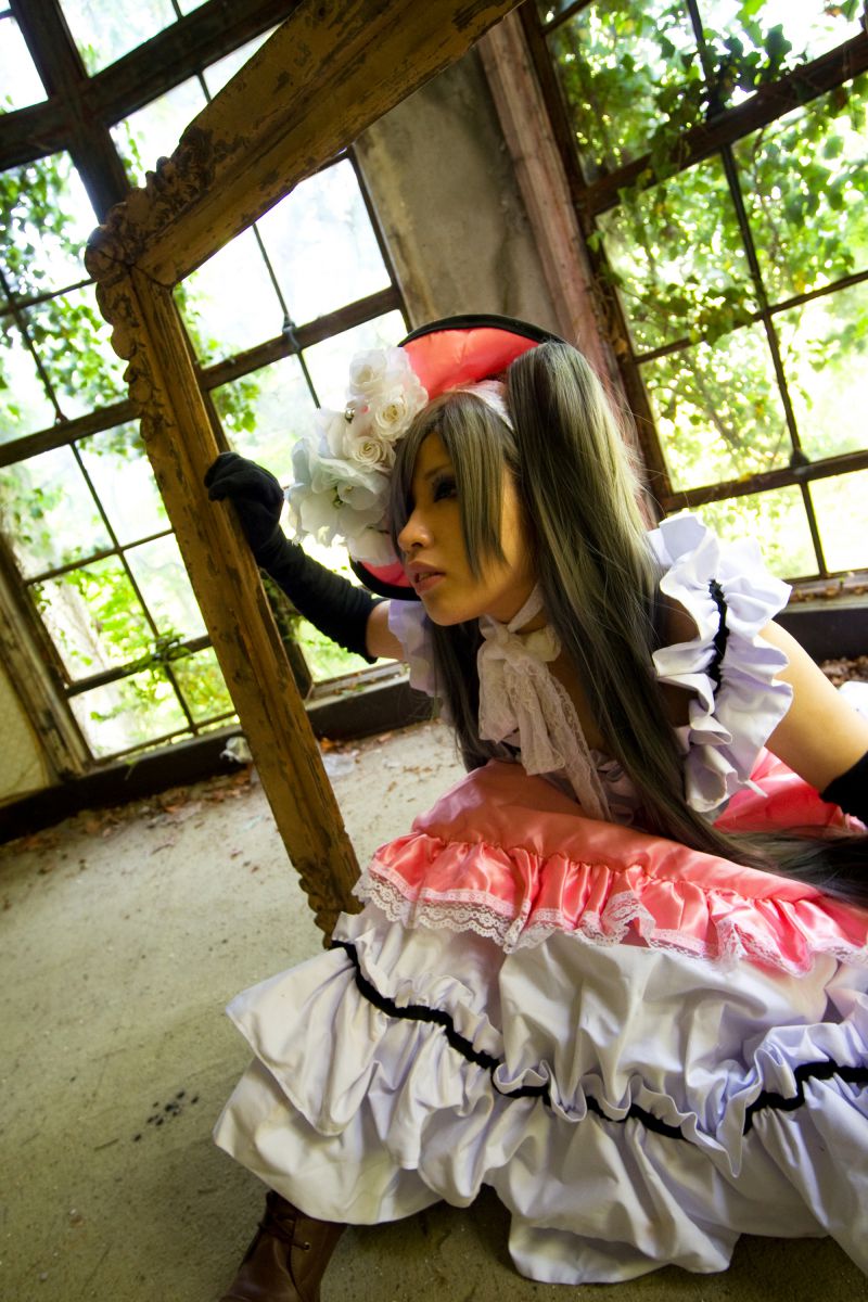 ART or REAL? | GANREF