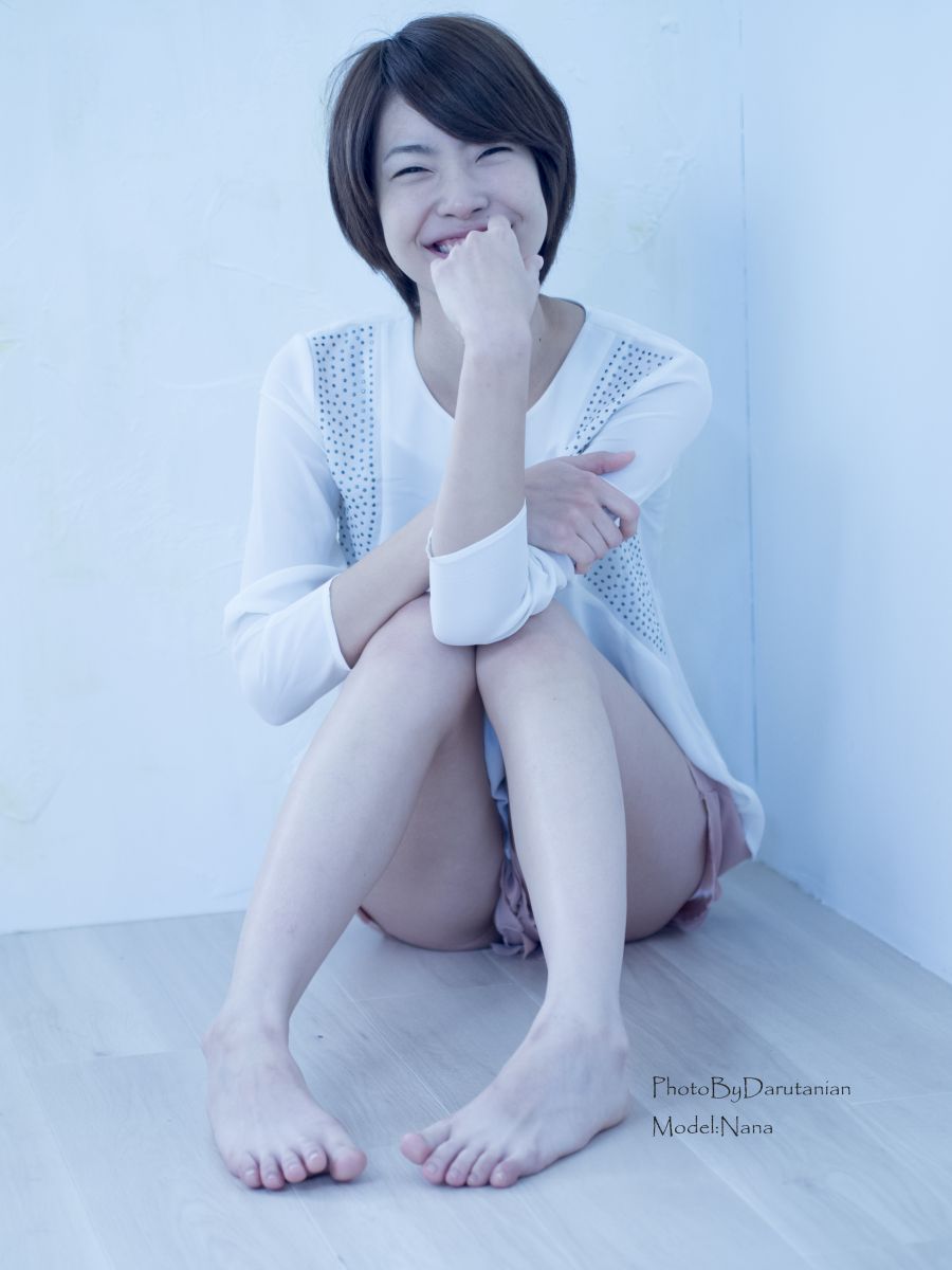 a smiling face | GANREF