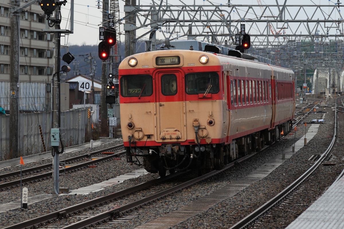 高山本線キハ28 | GANREF