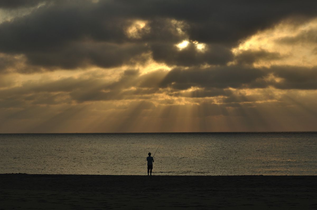 Anglers and sunset | GANREF