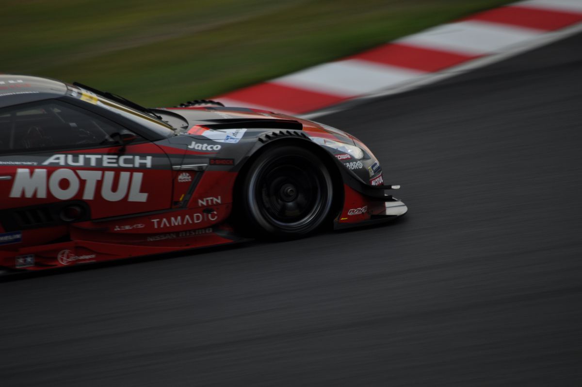 Full throttle | GANREF